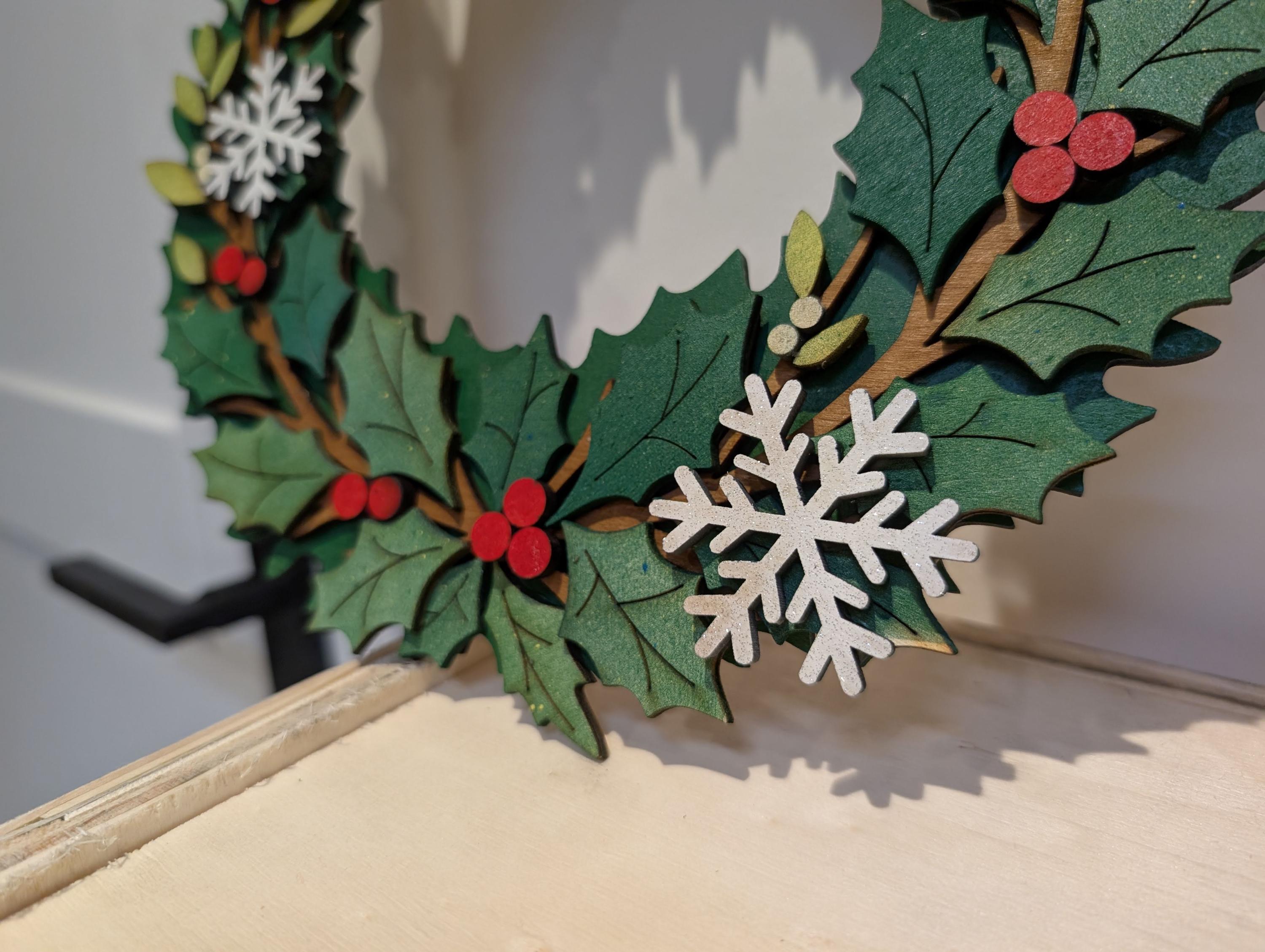 Multilayer Christmas Wreath SVG Layered Holiday Decoration Digital ...