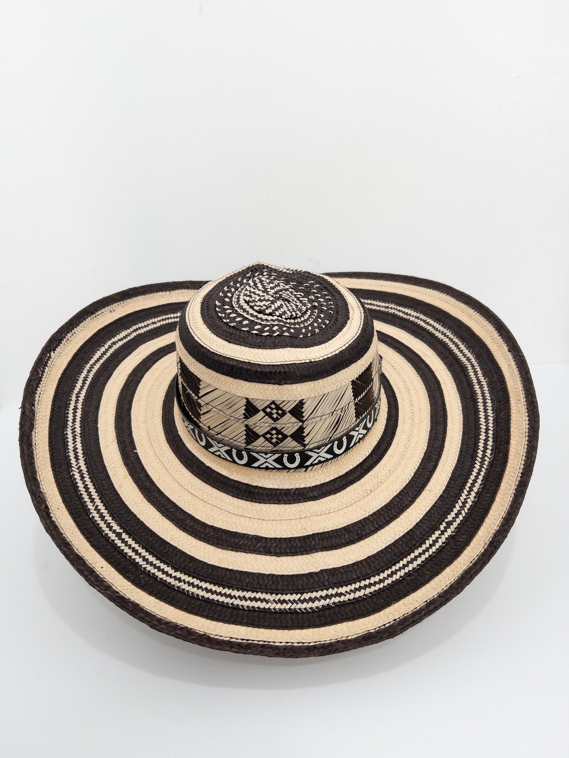 One Size Sombrero Vueltiao, Colombian Sun Hat, Colombian Handmade Straw ...
