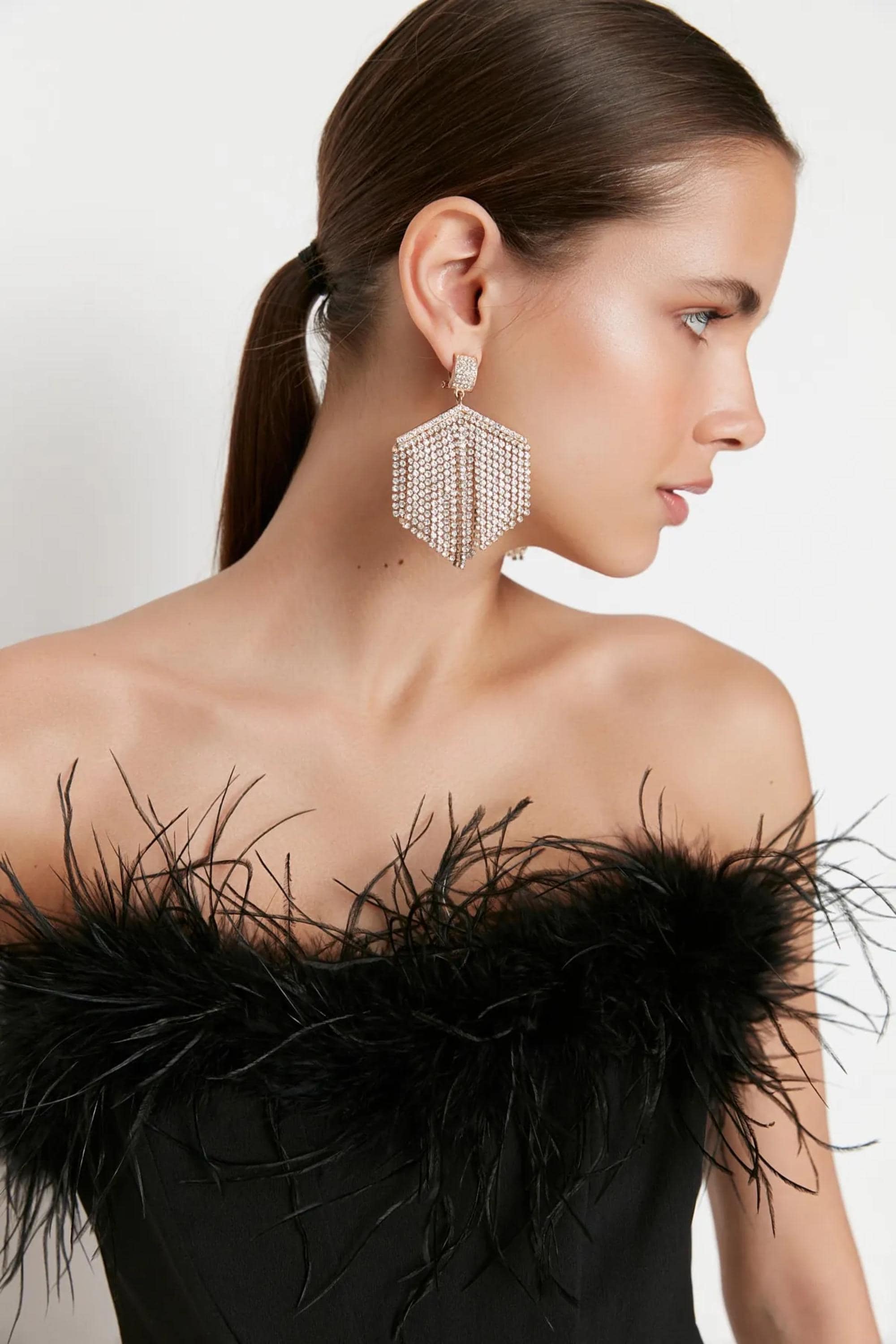 Black Strapless Ostrich Feather Bustier, Crop Top Colour Corset, Bridal ...