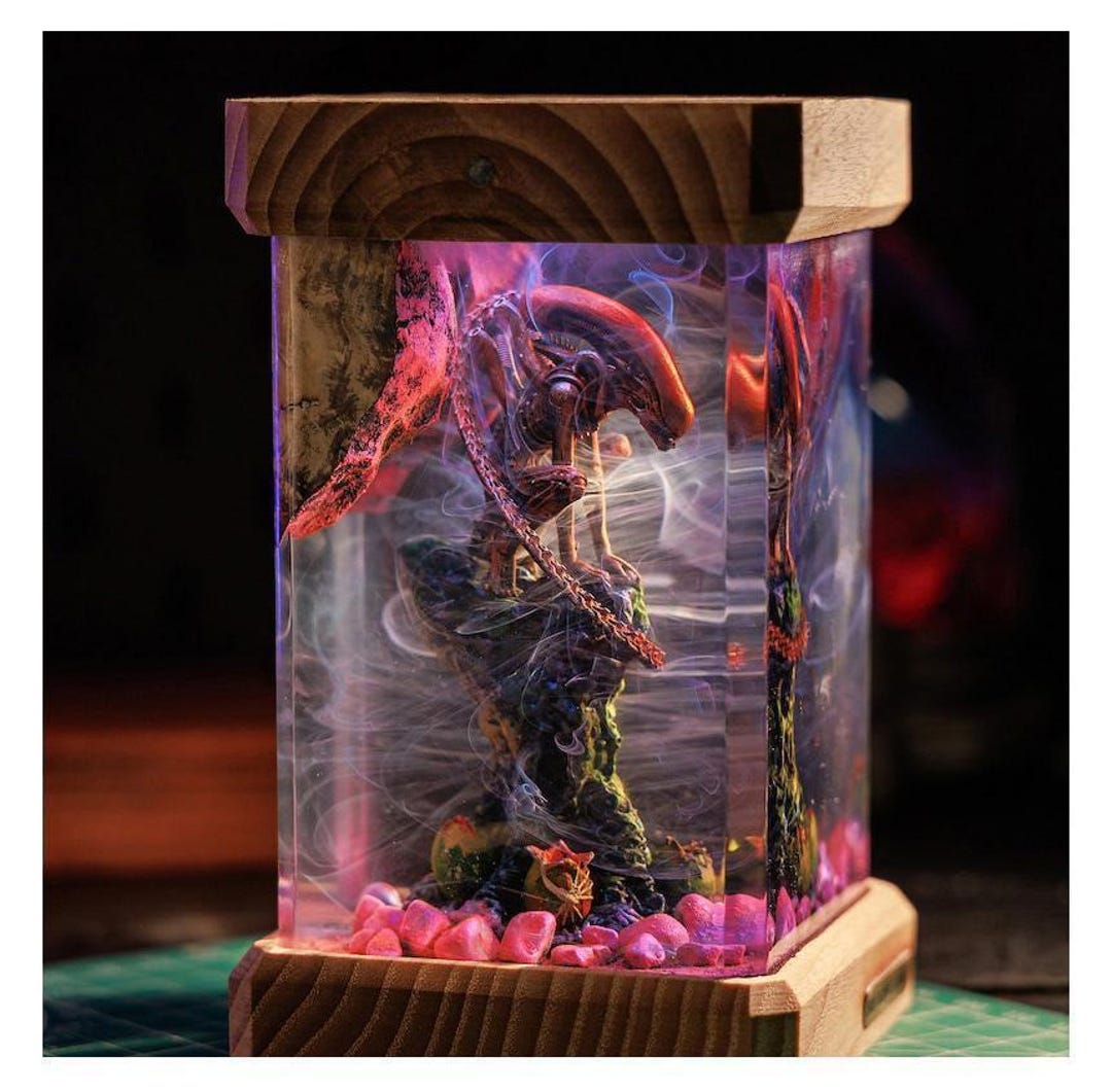 Custom Xeno.morph Resin Lamp, Ali.en Lamp, Custom Sta.r Wars Night ...