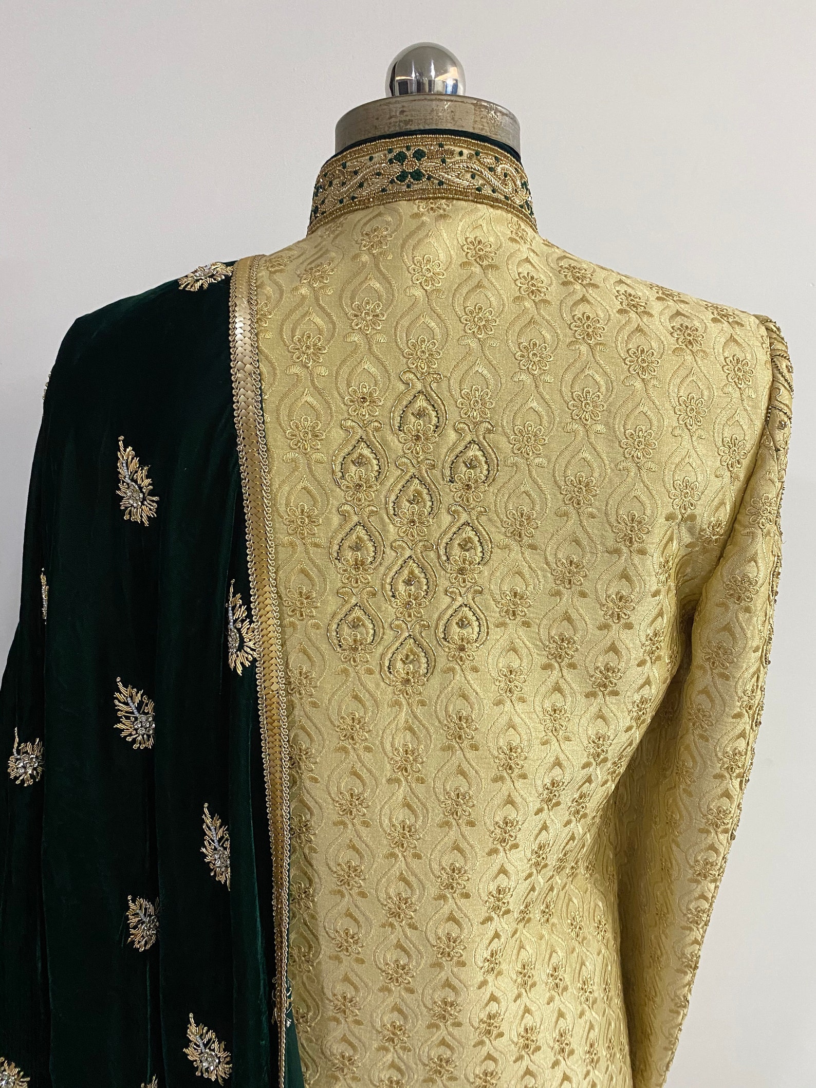 Heavy Sherwani, Groom Wear, Groom Wedding Dress, Indian Groom ...