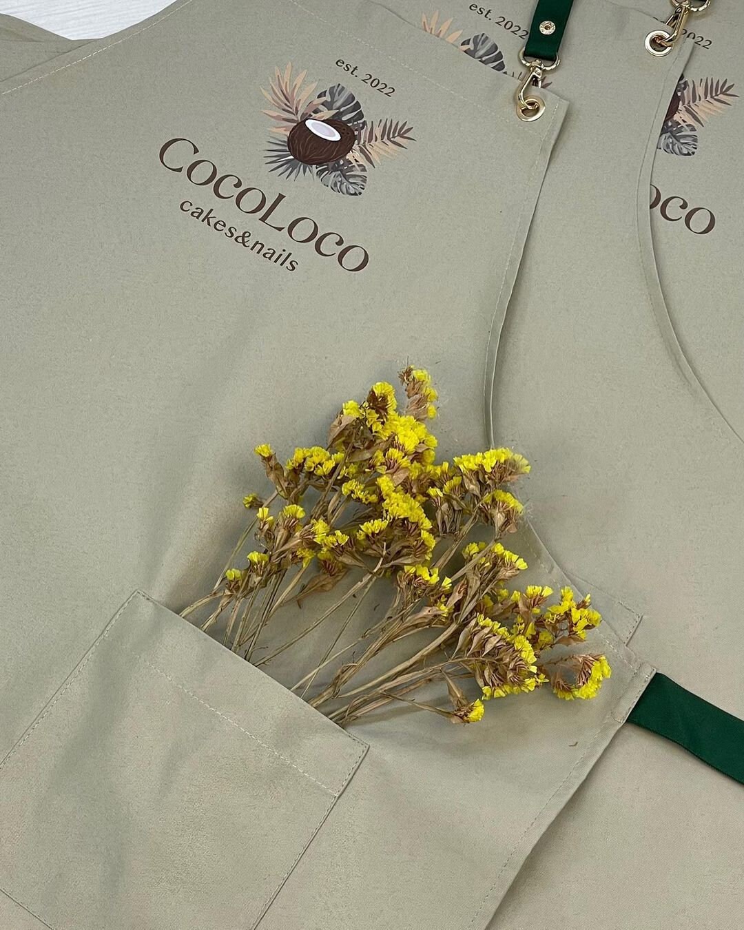 Logo Apron, Custom Logo Apron, Apron With Pockets, Customizable Apron ...