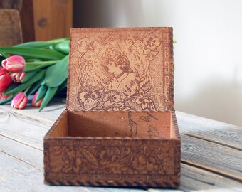 Flemish Art Wood Box - Etsy