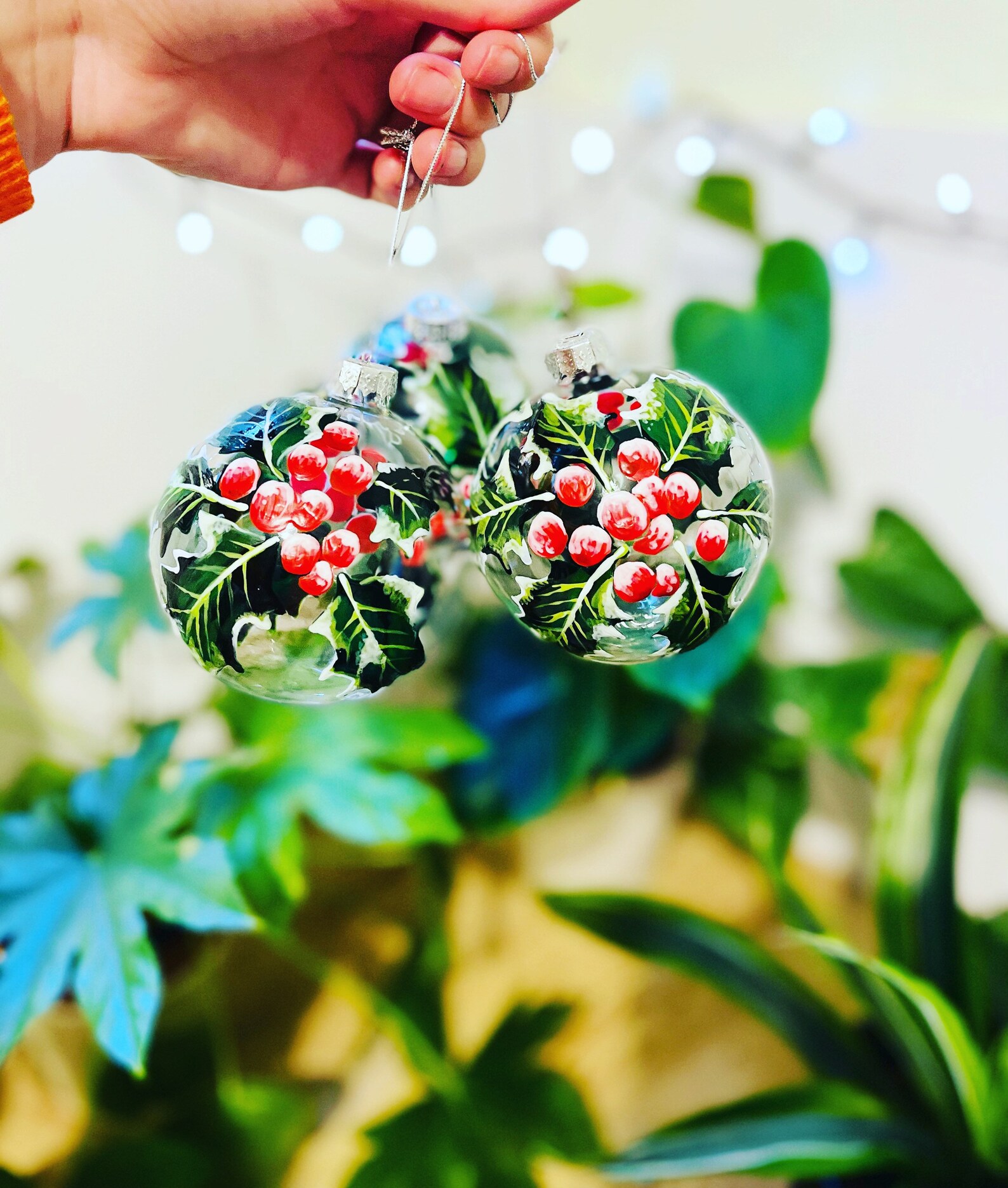Hand Painted Glass Bauble/ Christmas Holly and Berries - Etsy