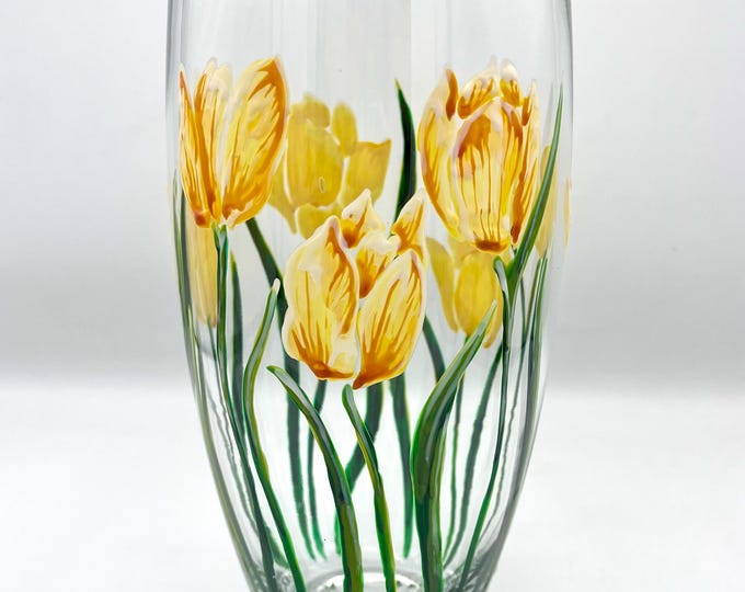 Small Tulip Vase on Legs With a Traditional Delft Blue Floral ...