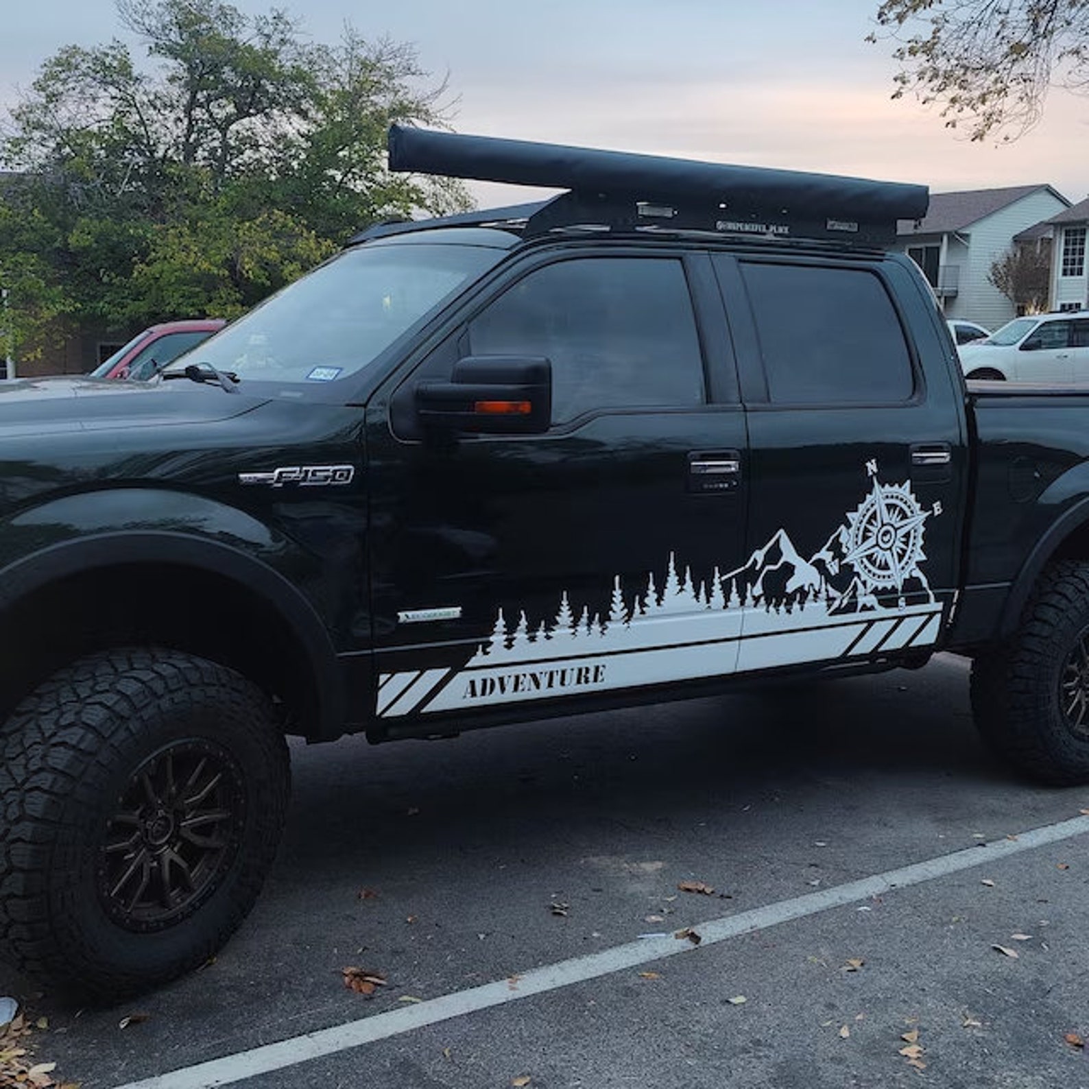 Treeline and Mountain With Compass SUV Vinyl Decal Sticker, Treeline ...
