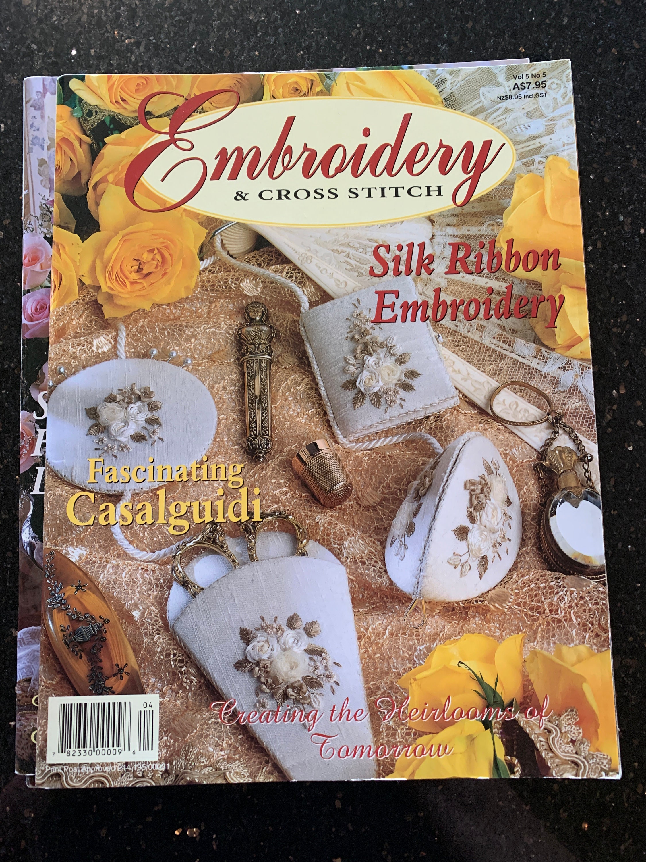 3 Beautiful Australian EMBROIDERY & Cross Stitch Pattern Magazines Vol ...