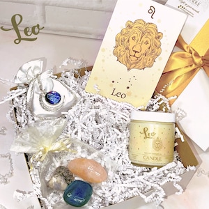 Leo Gift Box Horoscope Sign Personalized Candles Zodiac | Etsy