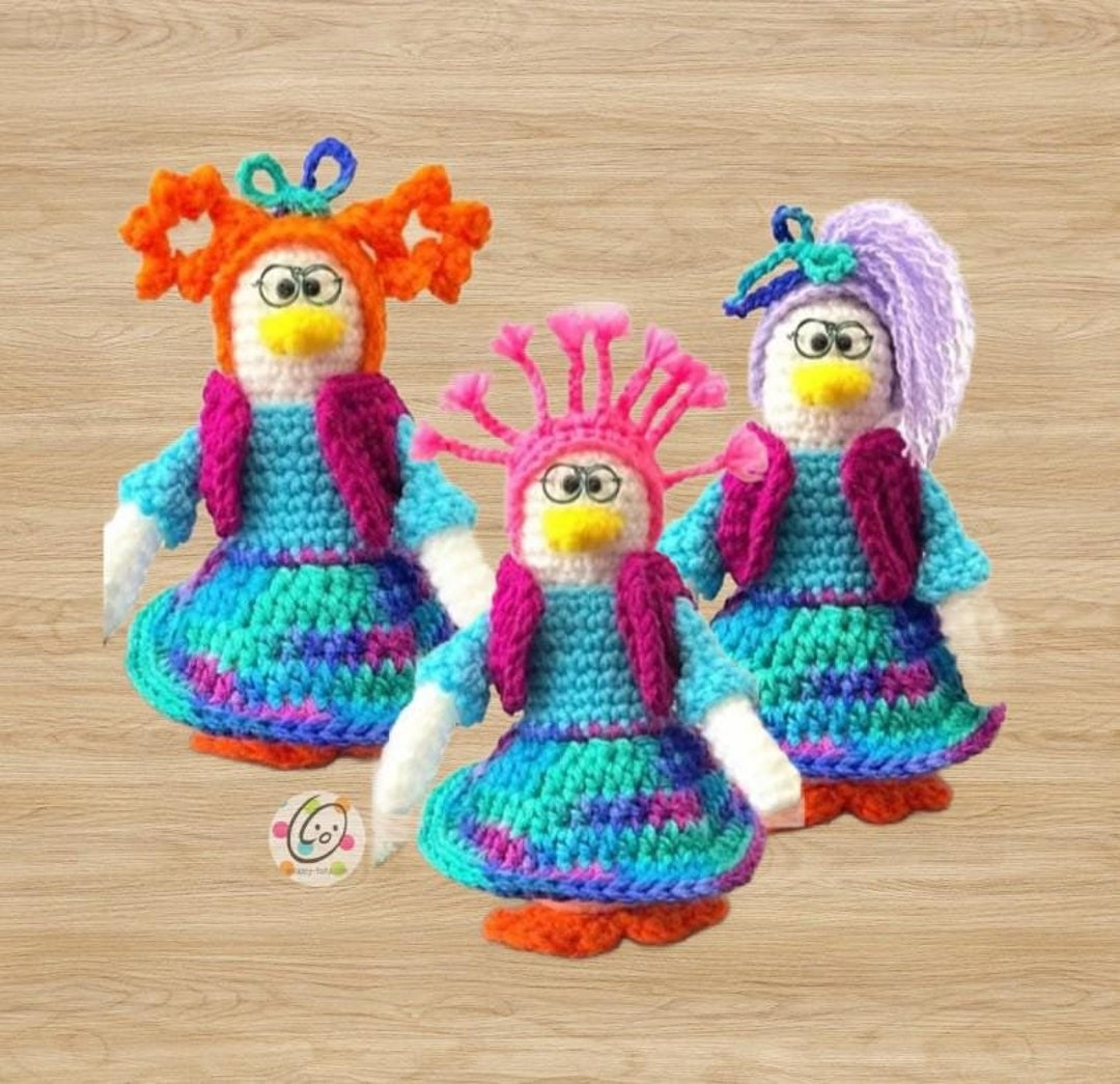 Mini Wigged Out Wilma Crochet Pattern. Goose Not Included. - Etsy
