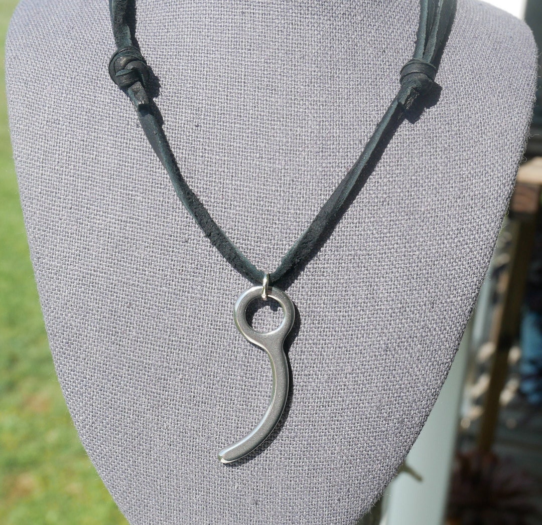 Skydiving Stainless Steel Closing Pin With Adjustable Leather Necklace ...