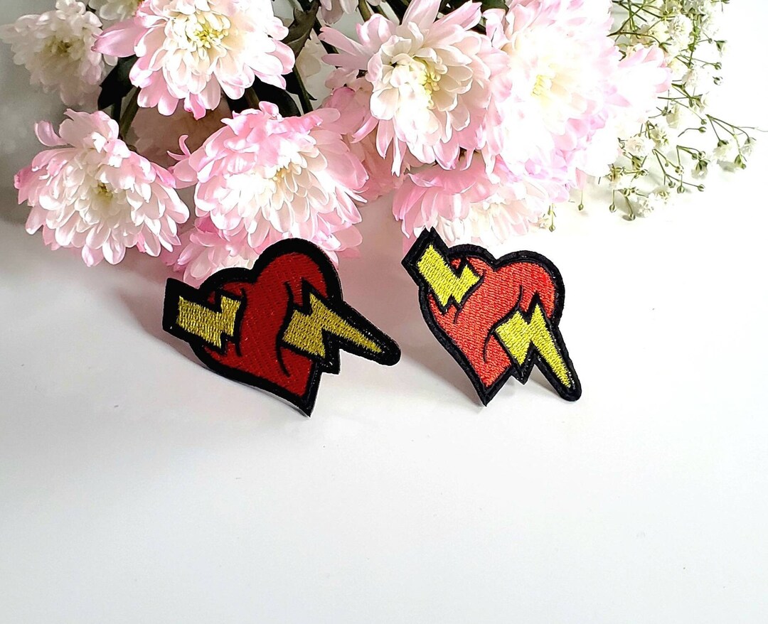 Lightning Hearts Embroidered Iron on Patches - 2pcs - Etsy UK