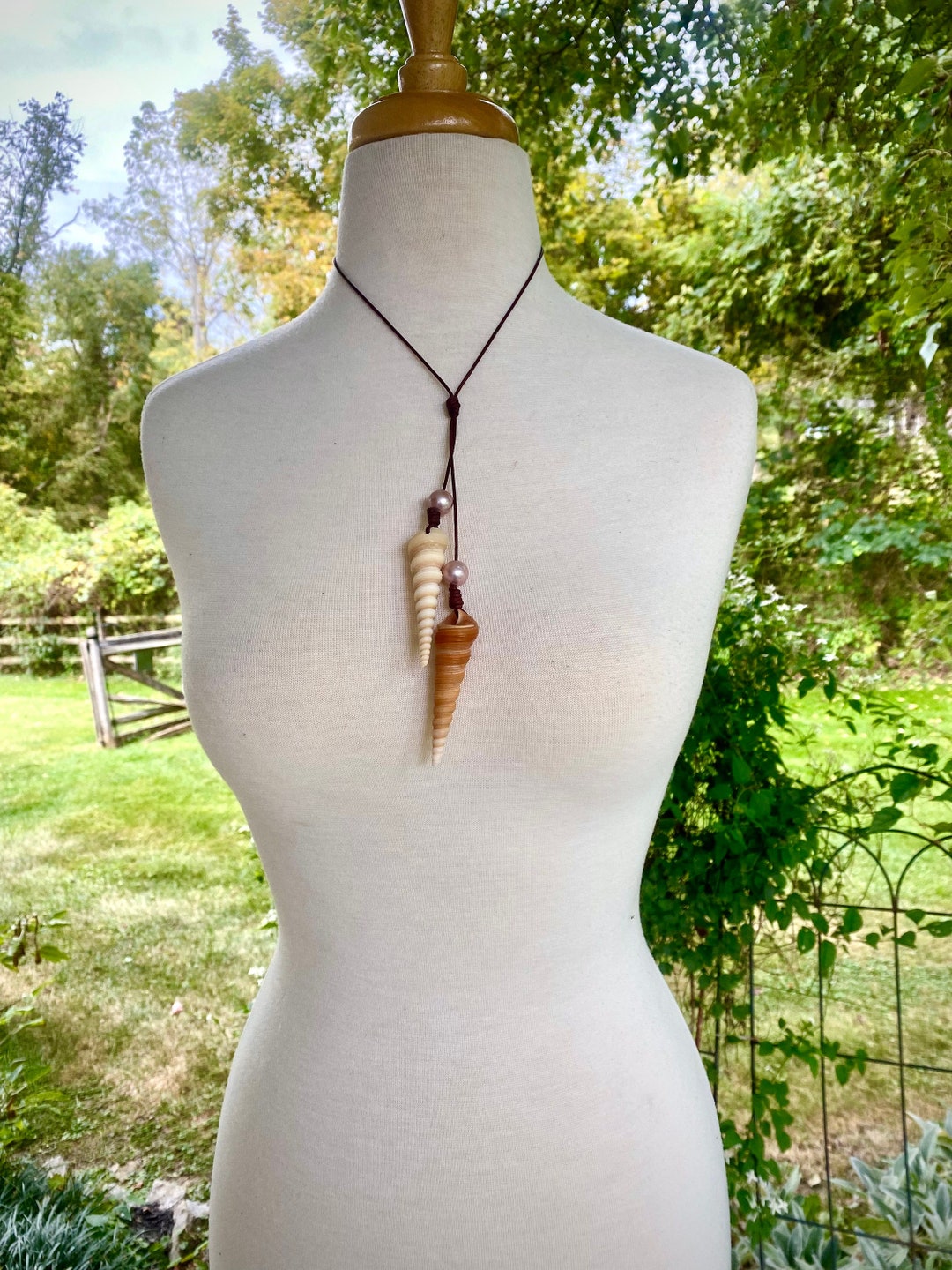 Pearl and Shell Necklace, Knotted Leather Necklace, Knotted Leather ...