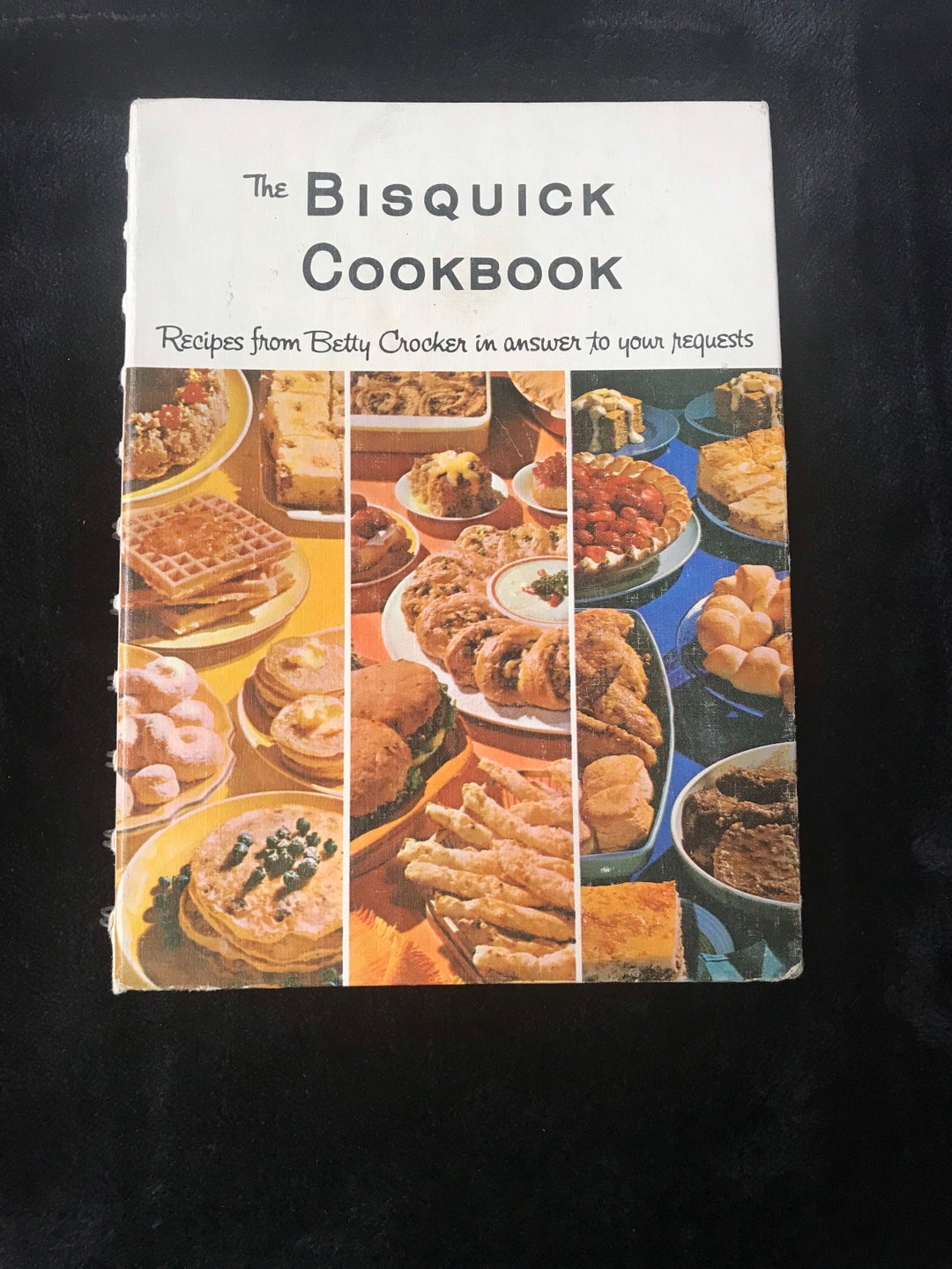 1964 the Bisquick Cookbook - Etsy