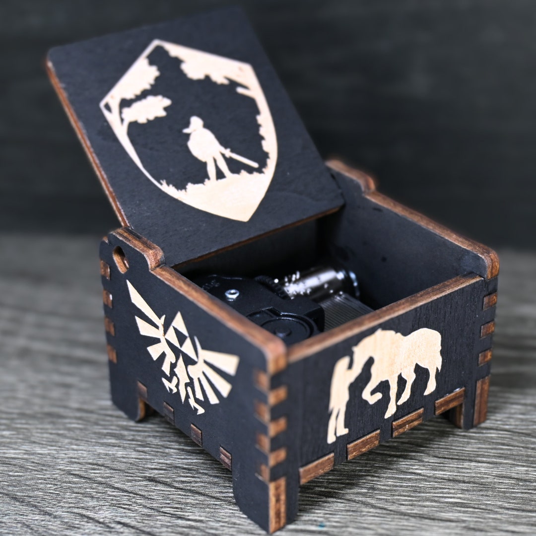 LEGEND of ZELDA Music Box Wind-up Custom Automatic Auto Engrave Wood Ocarina of Time Birthday ...