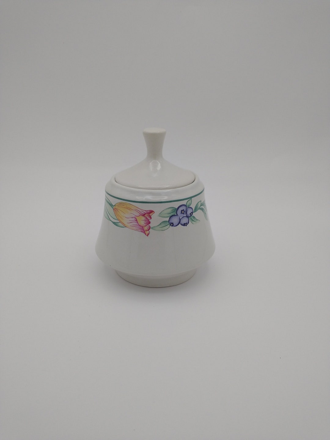 Oneida Stoneware Tulip Garden Covered Sugar Bowl, Excellent Condition ...