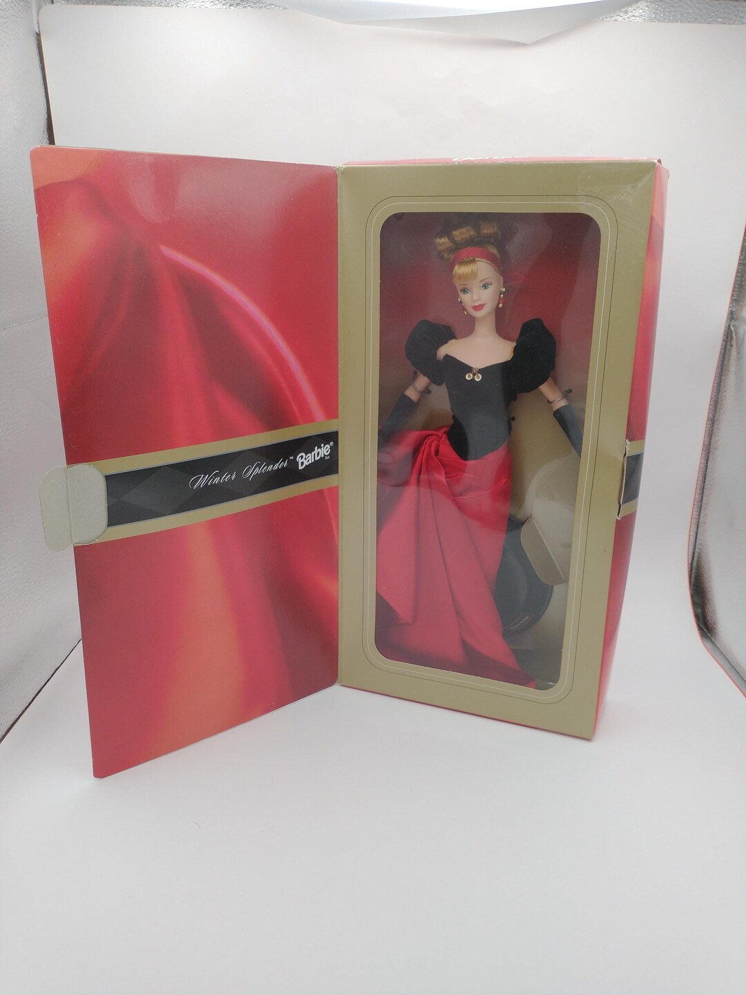 Vintage Avon Winter Splendor Barbie, Special Edition, 1998, NRFB, Doll ...