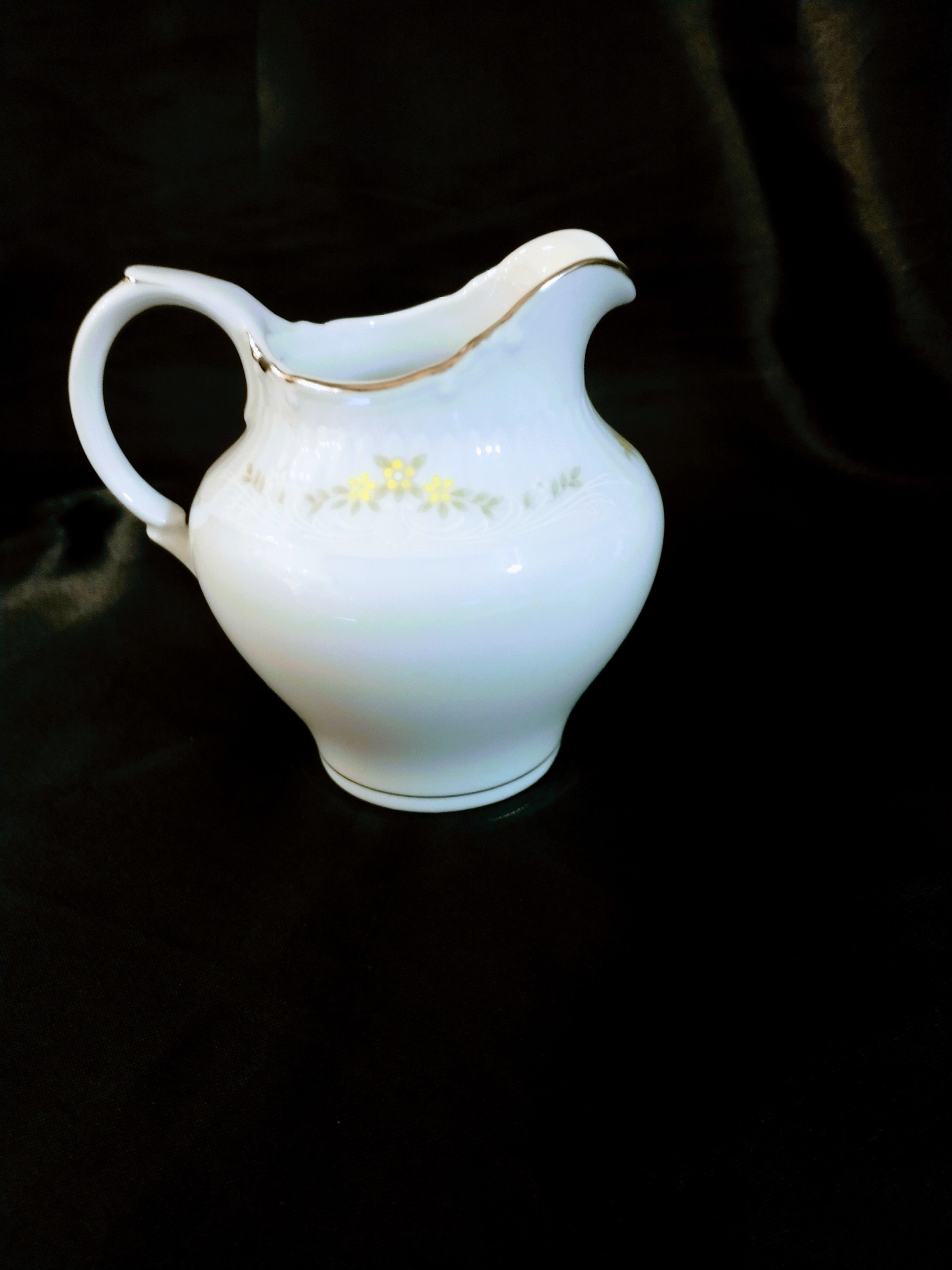 Vintage Crown Royal China Creamer Cherie 4 1/8 10 Oz. - Etsy