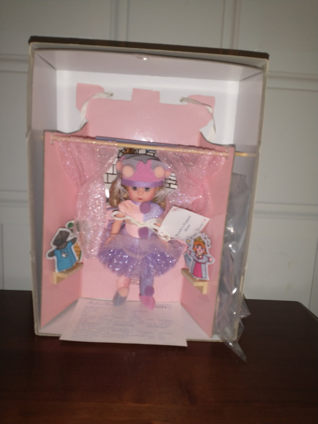 Vtg Madame Alexander Wendy's Puppet Show, 8, 33780, in Original Box ...