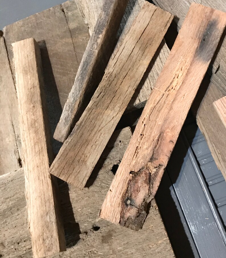 Antique Barn Wood Scraps Weathered Oak or Poplar Rough Sewn Saw Marks ...