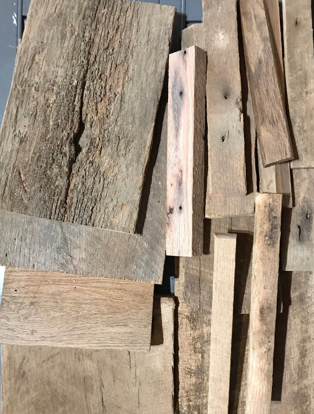 Antique Barn Wood Scraps Weathered Oak or Poplar Rough Sewn Saw Marks ...