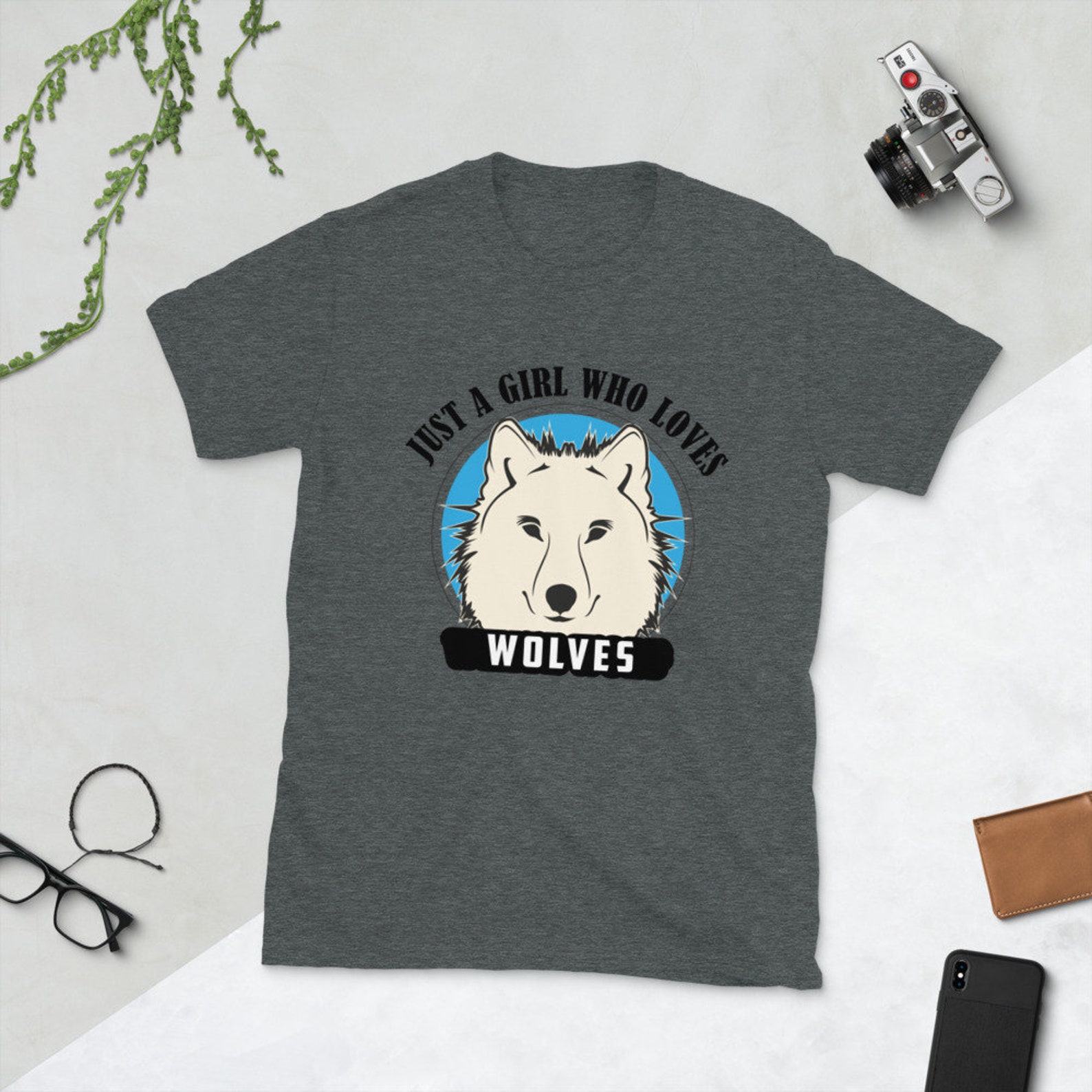 Just A Girl Who Loves Wolves T-shirt, Cute Wolf Lover Gift, Animal ...