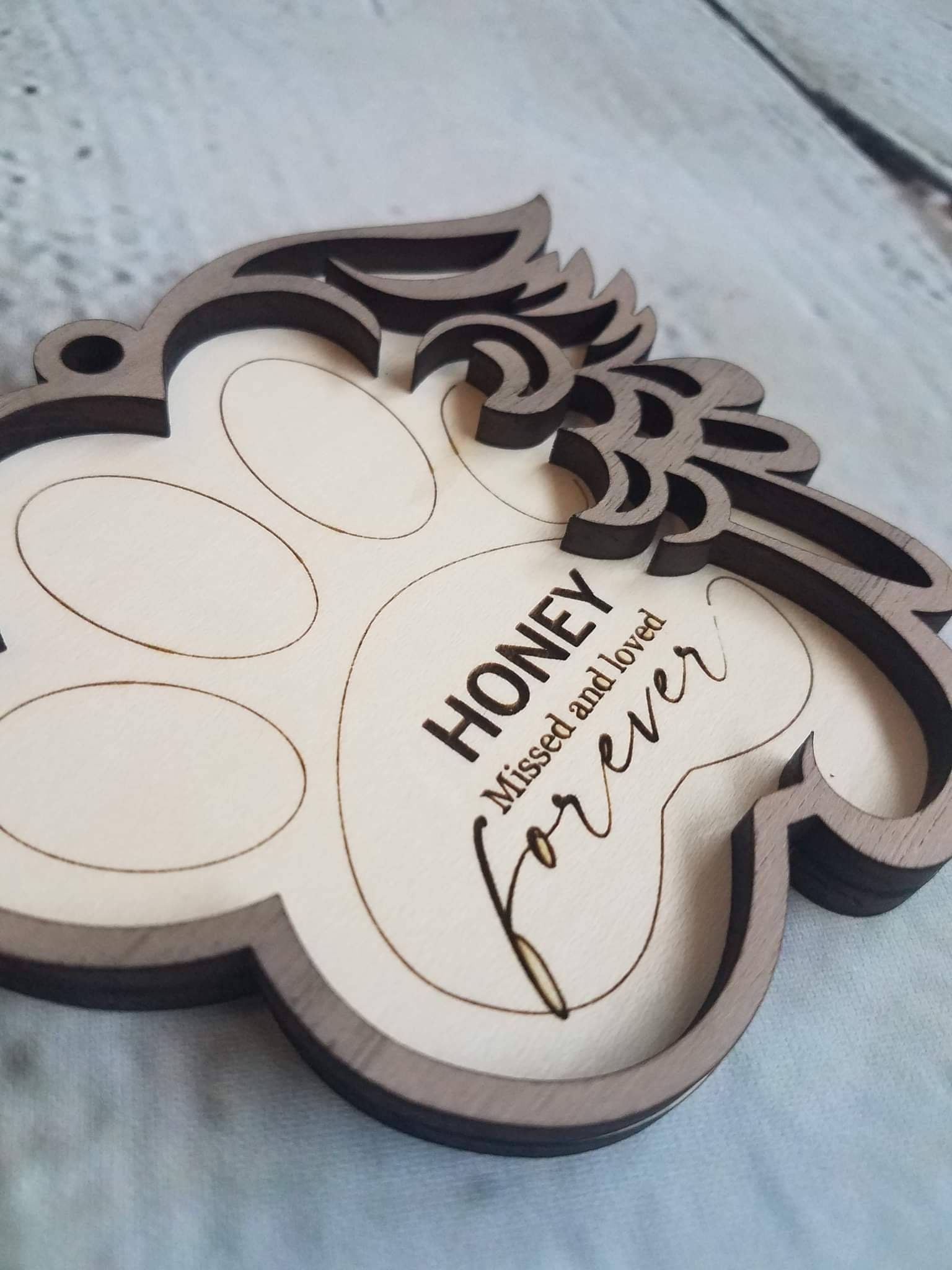 Paw Print Memorial Pet Ornament RIP Dog Remember Christmas Loss of Pet ...