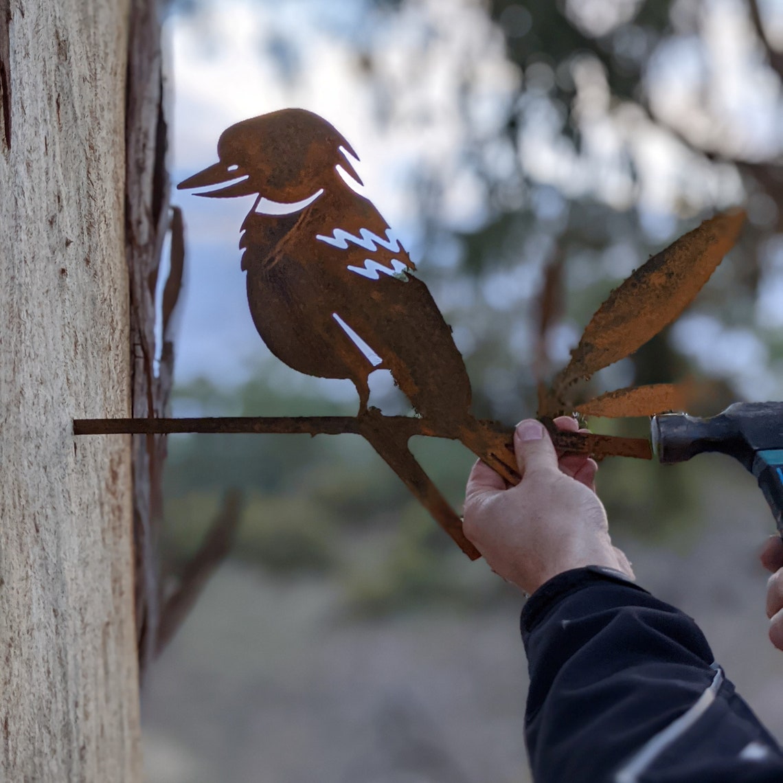 Rustic Metal Birds Tree Stake Outdoor Garden Decoration Kookaburra ...