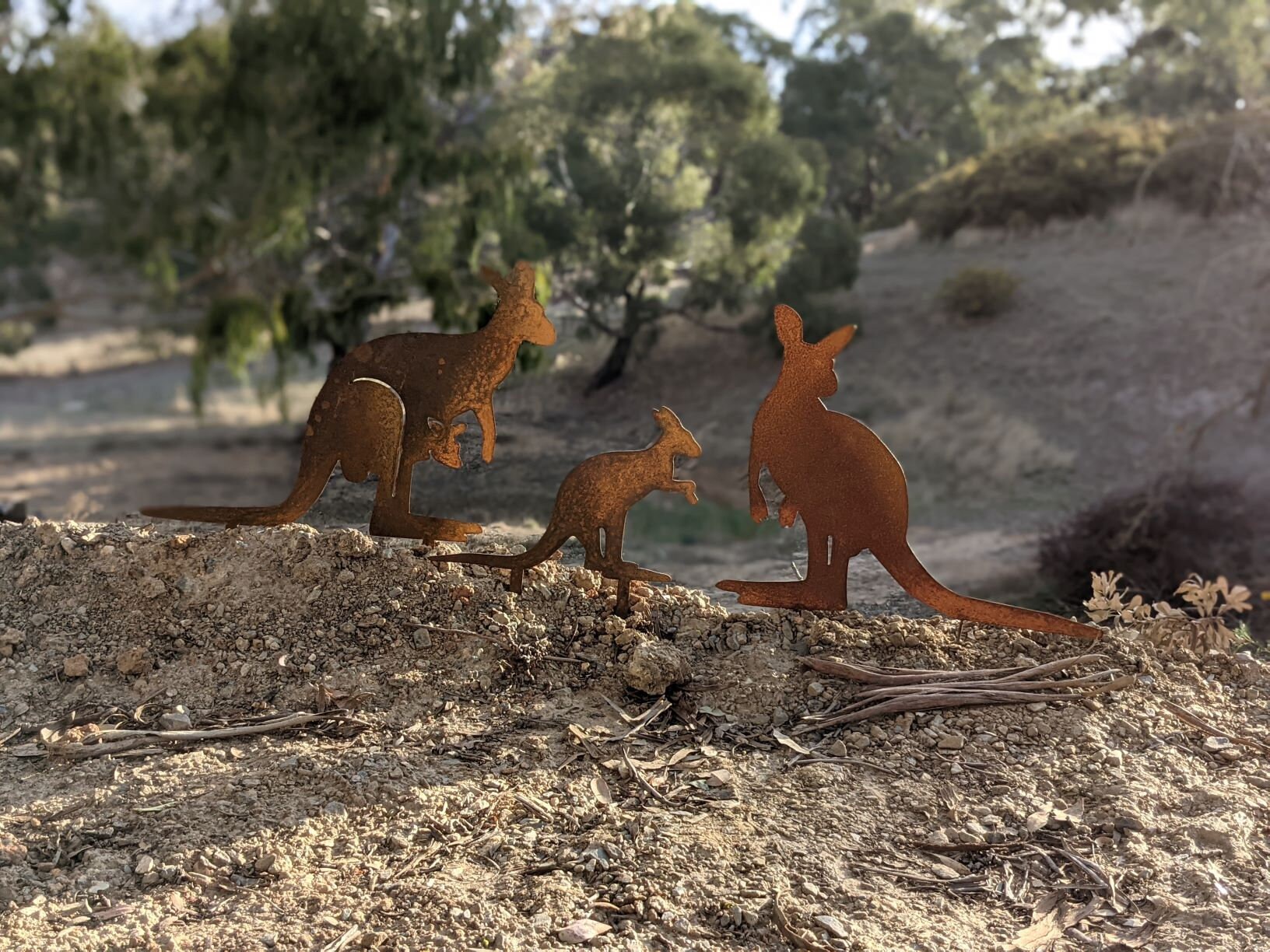 Rustic Metal Kangaroo Garden Decor, Australian Native Animal Art ...