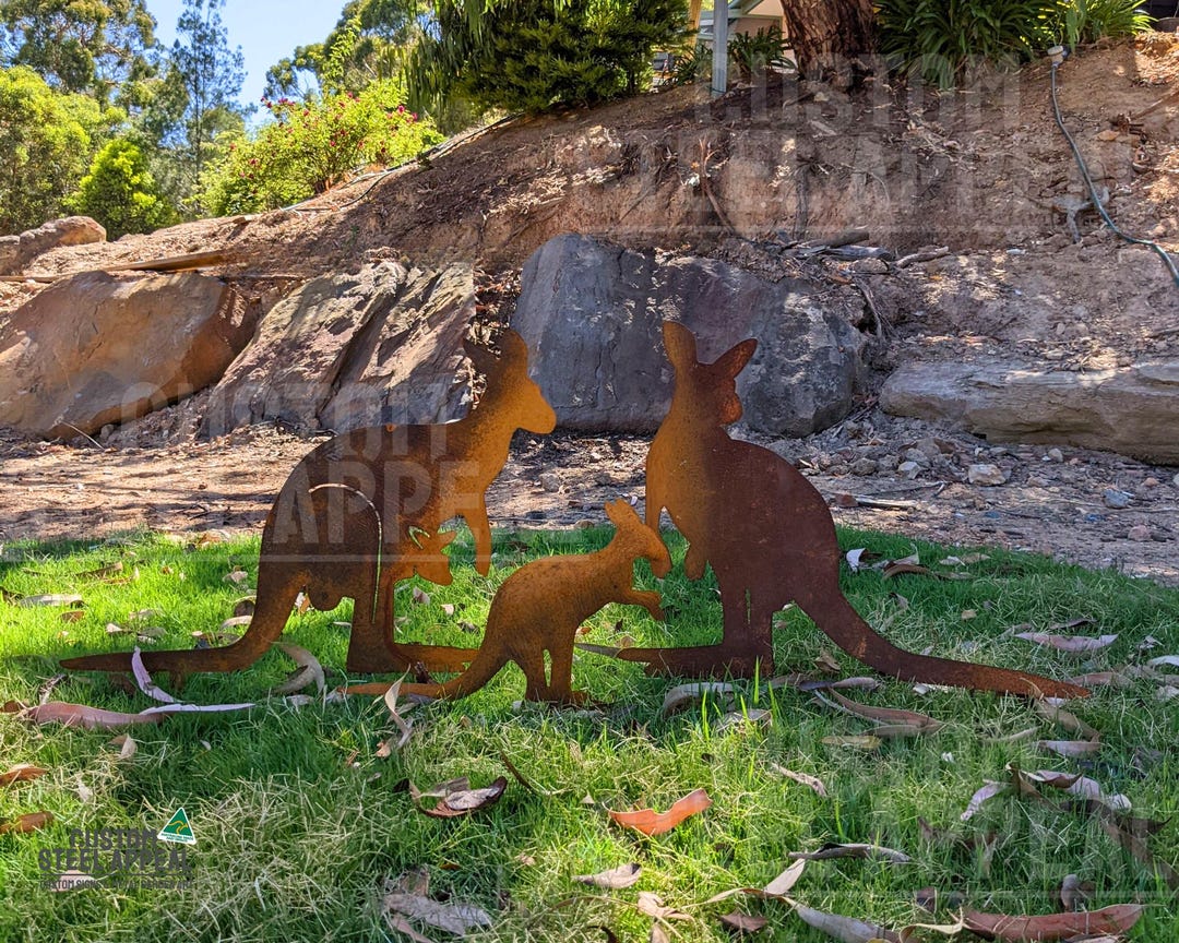 Rustic Steel Kangaroo Family | Outdoor Garden Decoration | Australian ...