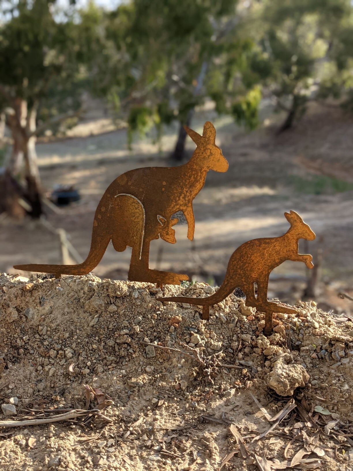 Rustic Metal Kangaroo Garden Decor, Australian Native Animal Art ...