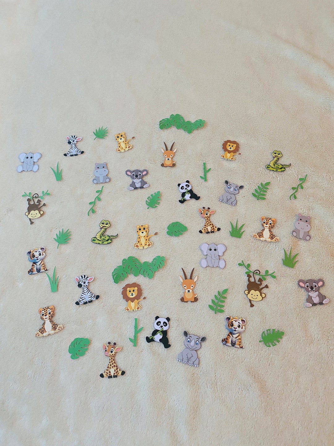 Set of Confetti/animal Cutouts Savannah Jungle Safari - Birthday ...