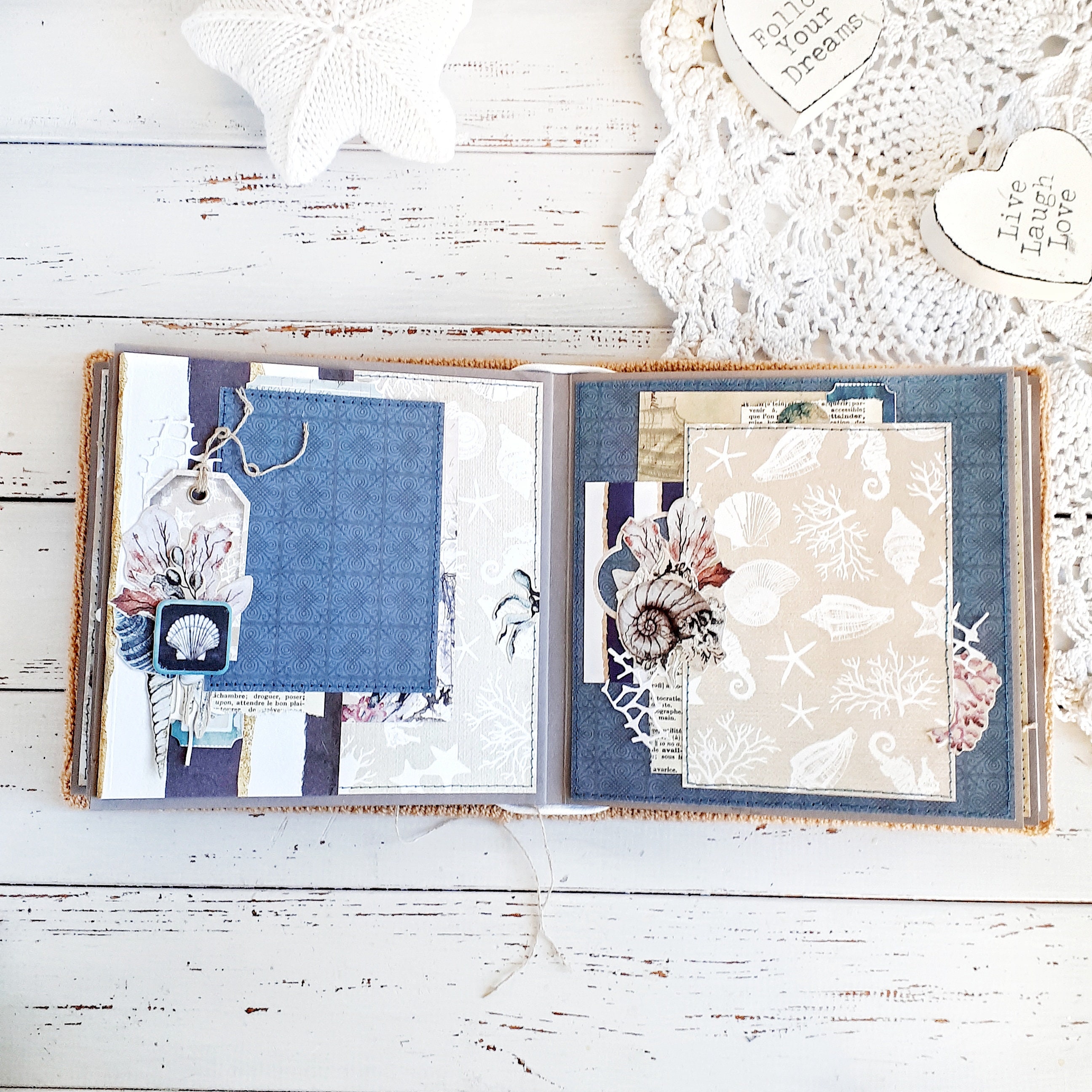 Seaside Memories: Handcrafted Cozy Photo Album for 25 Photos an ...