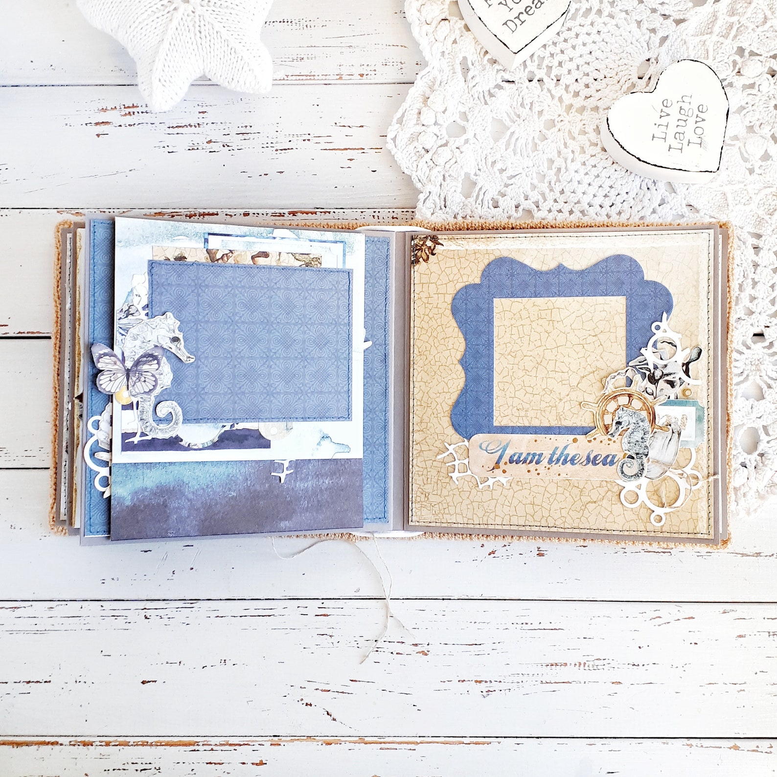 Seaside Memories: Handcrafted Cozy Photo Album for 25 Photos an ...