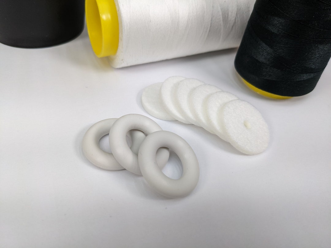 White Bobbin Winder Tire With Felt Pad (3 Sets) Rubber Tire for Singer ...