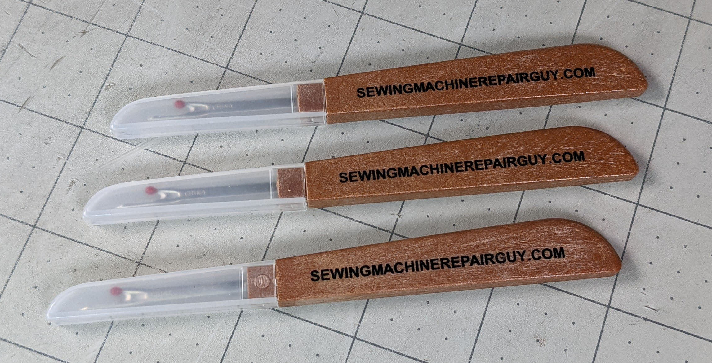 Three Seam Rippers and One Logo Sticker for Sewing Machine - Etsy