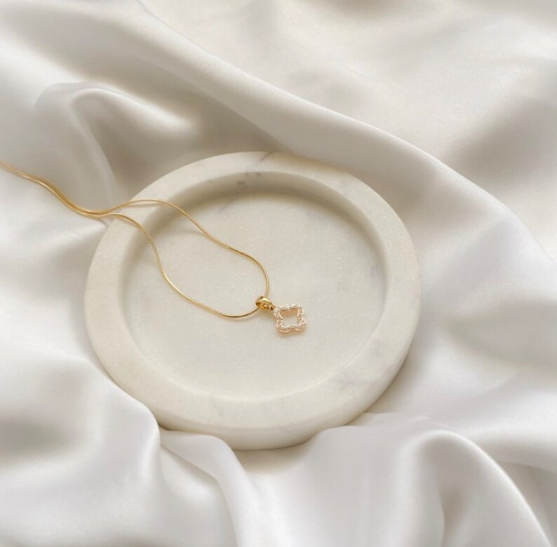 Gold Alhambra Necklace - Etsy