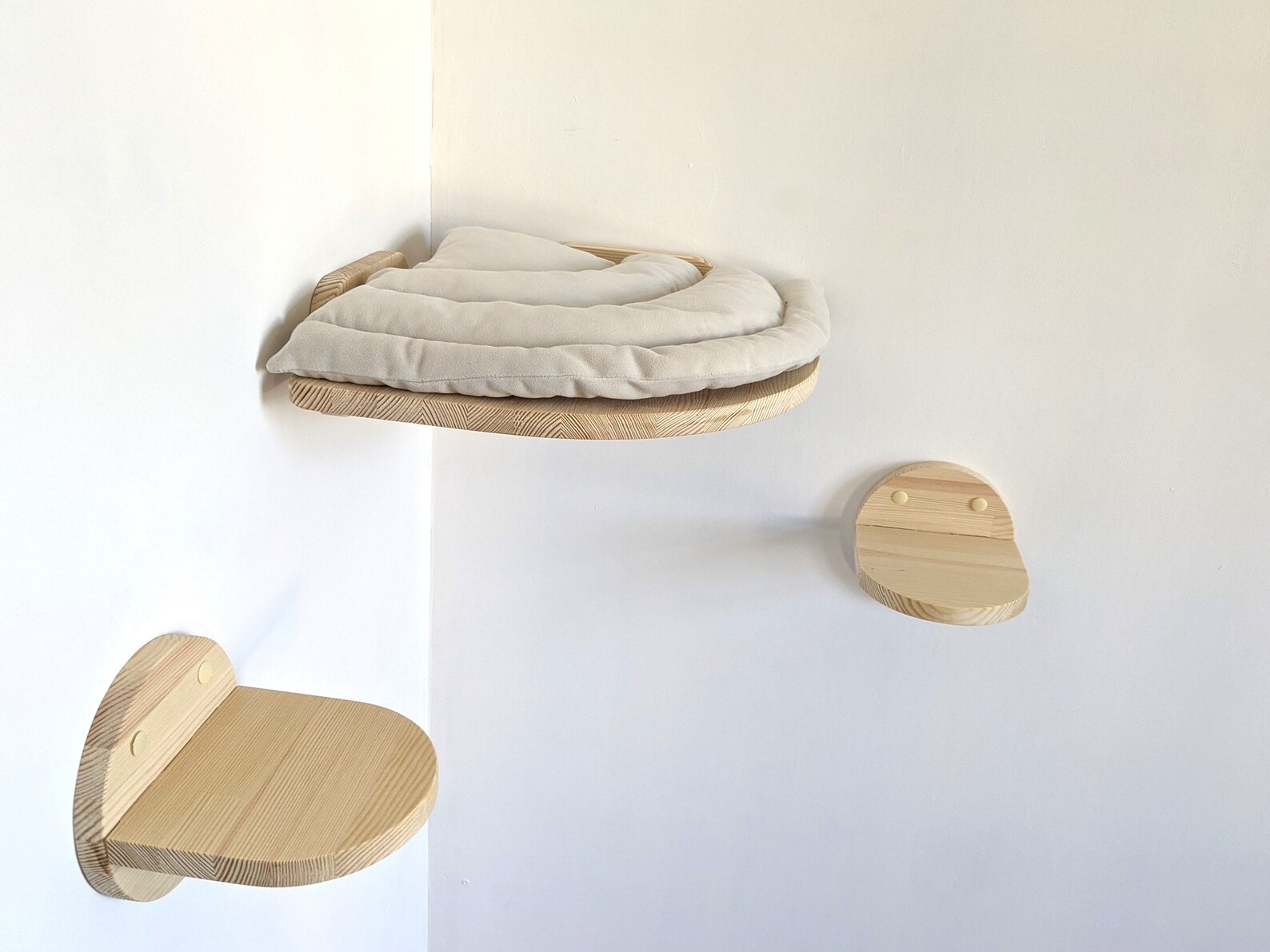 Corner Cat Shelf Bed From Pine Wood With Steps, Wall Mounting Corner ...