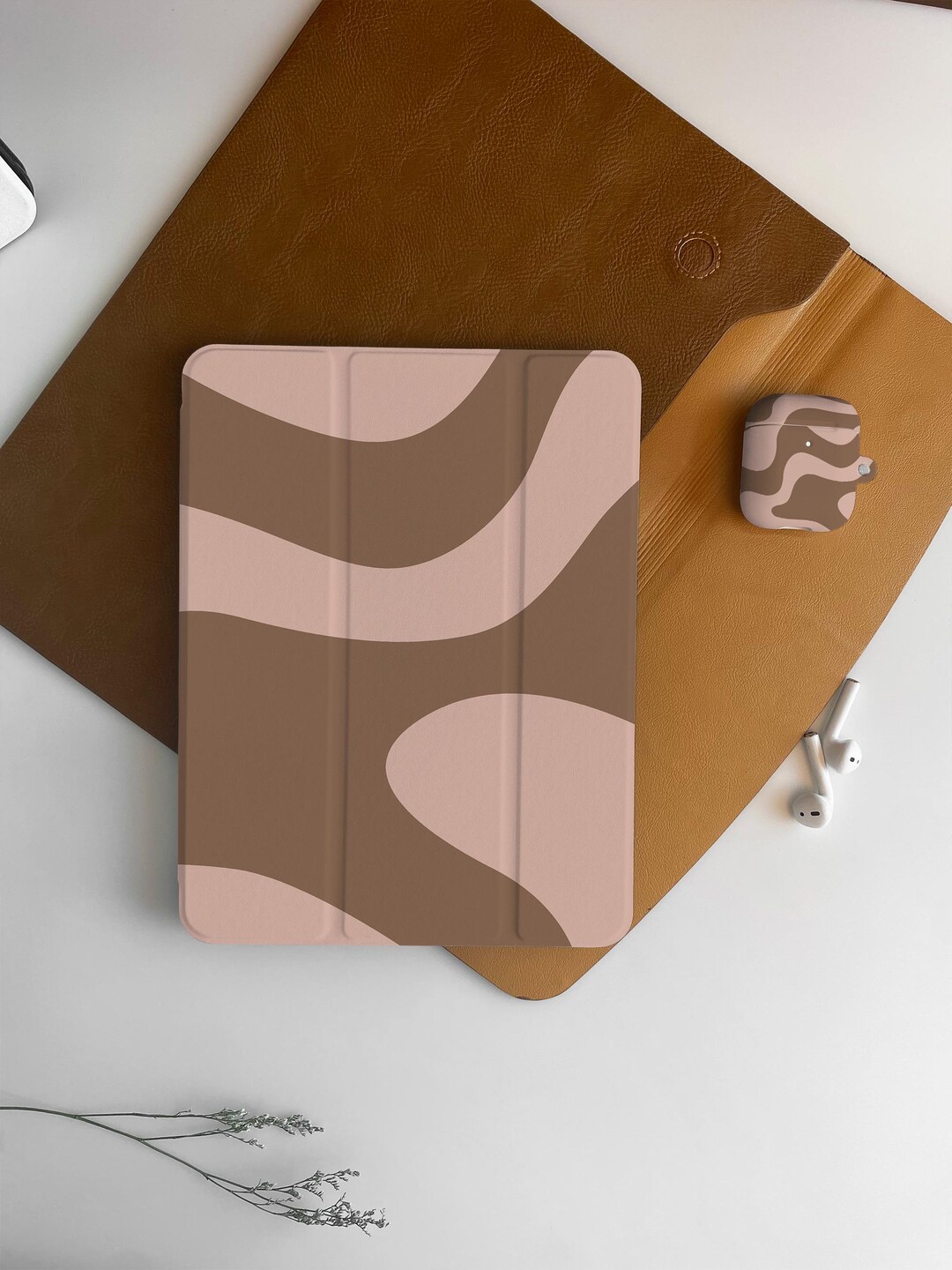 Chocolate iPad Flip Personalised Custom Name Apple Pencil Holder Case ...