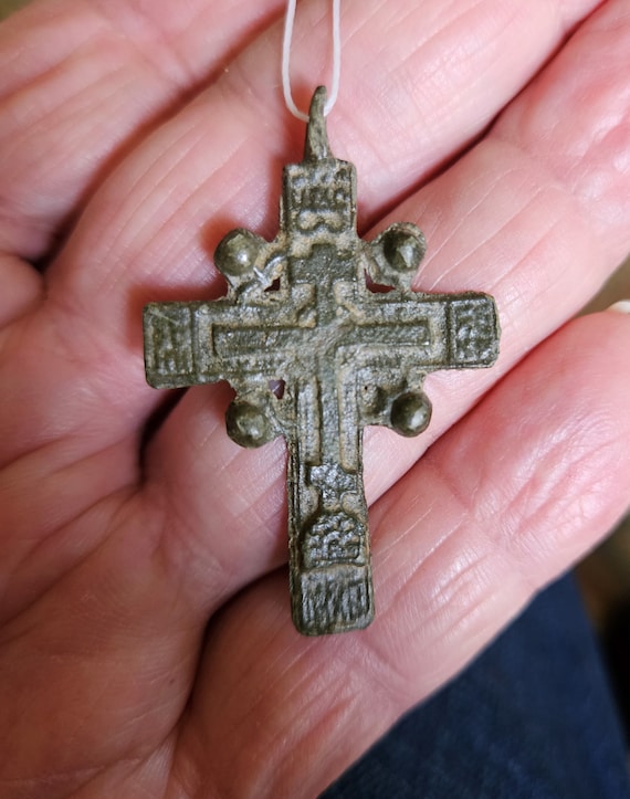 Ancient Bronze Scandinavian cross with runes / Ancien… - Gem