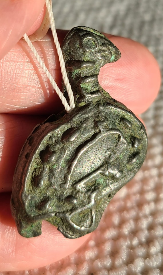 ancient bronze viking duck - Gem