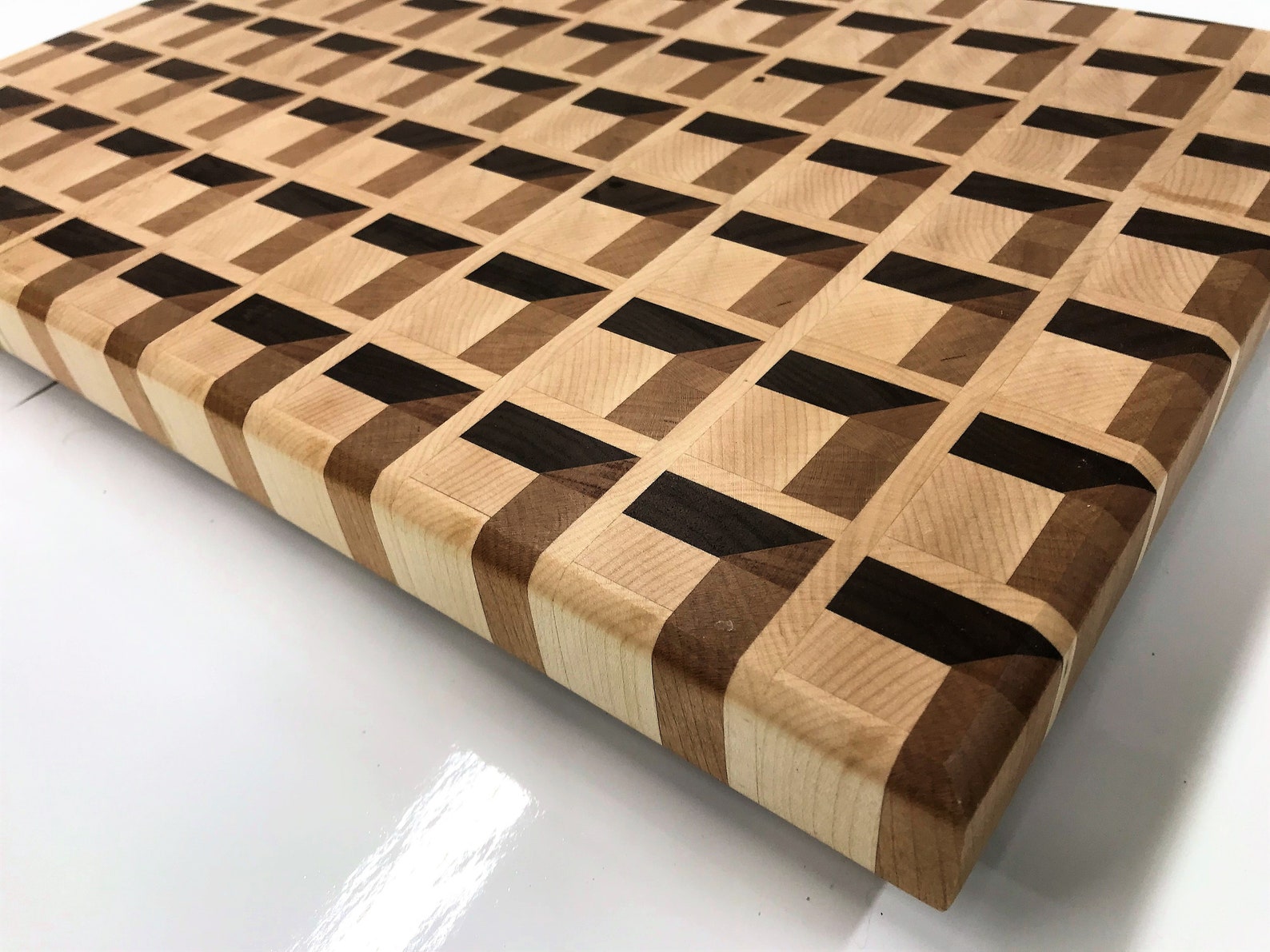 3D Optical Illusion waffle End-grain Cutting Board - Etsy