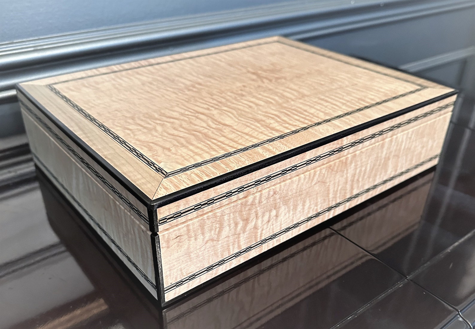 Handmade Gentlemen's Valet Box Made From Curly Maple and Ebony. - Etsy