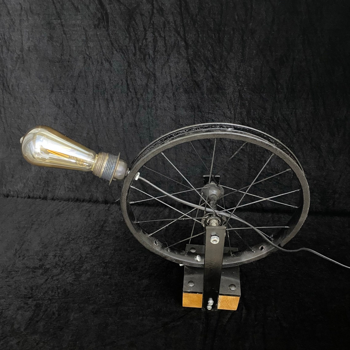 Bicycle Wheel Lamp Industrial Bike Table Lamp Steampunk - Etsy