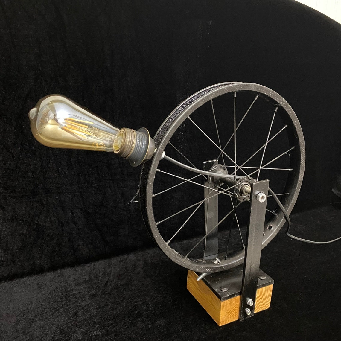Bicycle Wheel Lamp Industrial Bike Table Lamp Steampunk - Etsy