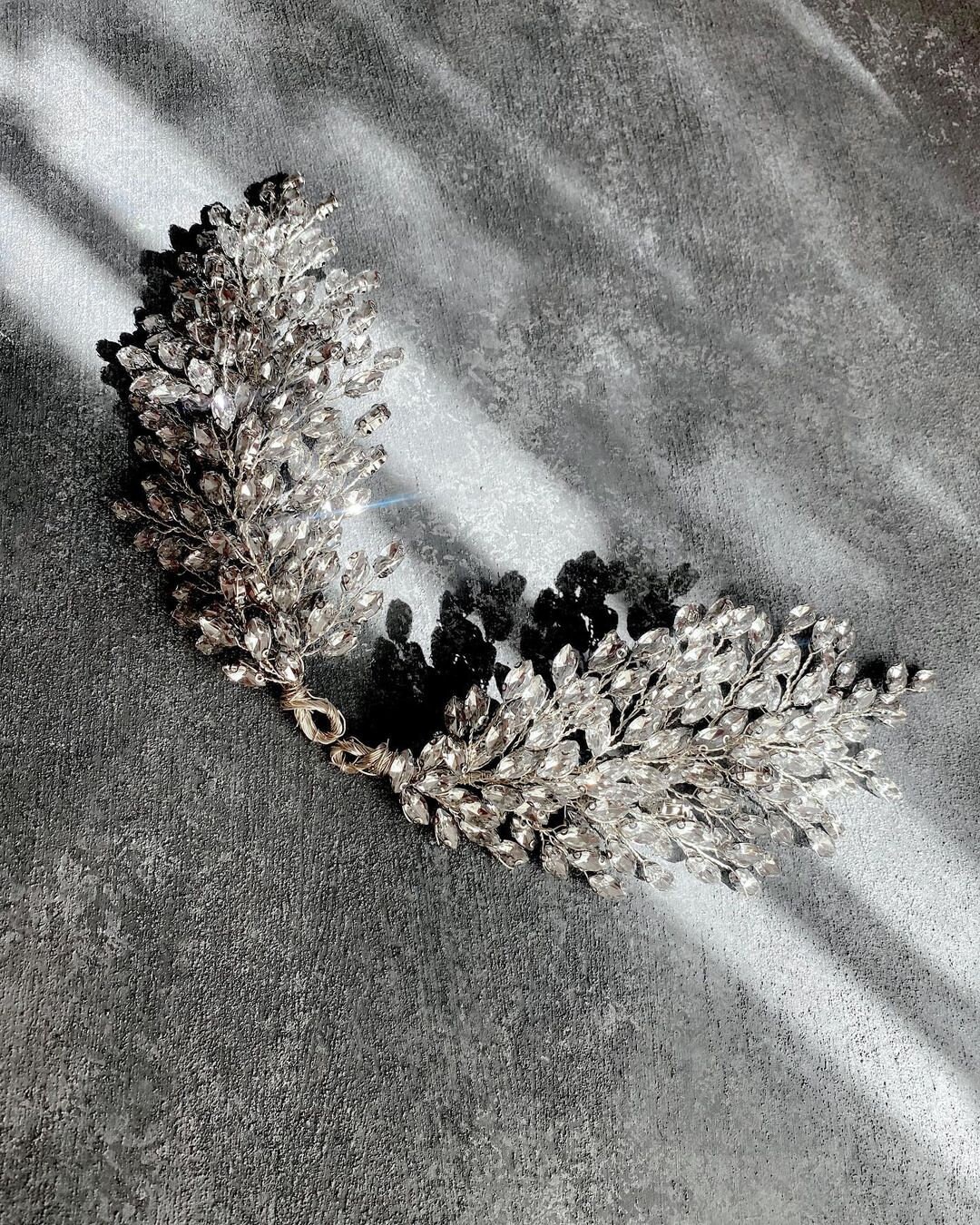 Sparkly Silver Bridal Headpiece,silver Side Headpiece,silver Swan ...