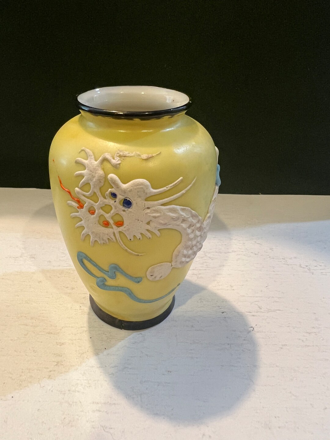 Small Moriage Dragonware Vase - Etsy