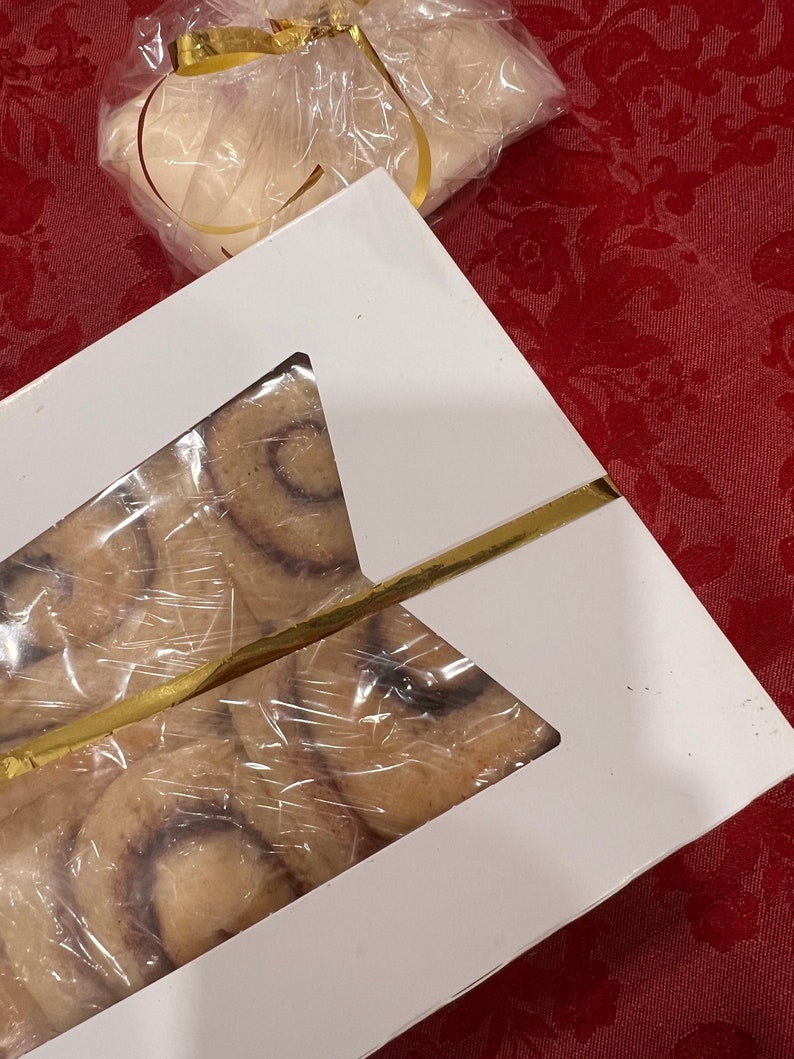 Fresh Cinnamon Rolls, Gift, Care Package, Desserts, Birthday ...