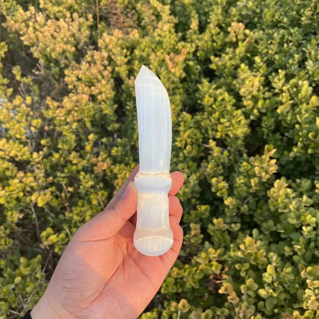 Hand Carved Selenite Knife Carving|healing Crystal Carving|crystal ...