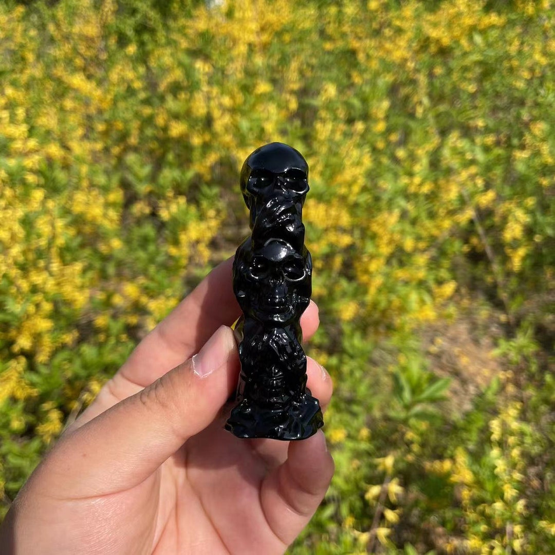 Cute Obsidian Skull Carvingcrystal Skull Sculpturehand Carved Crystal ...