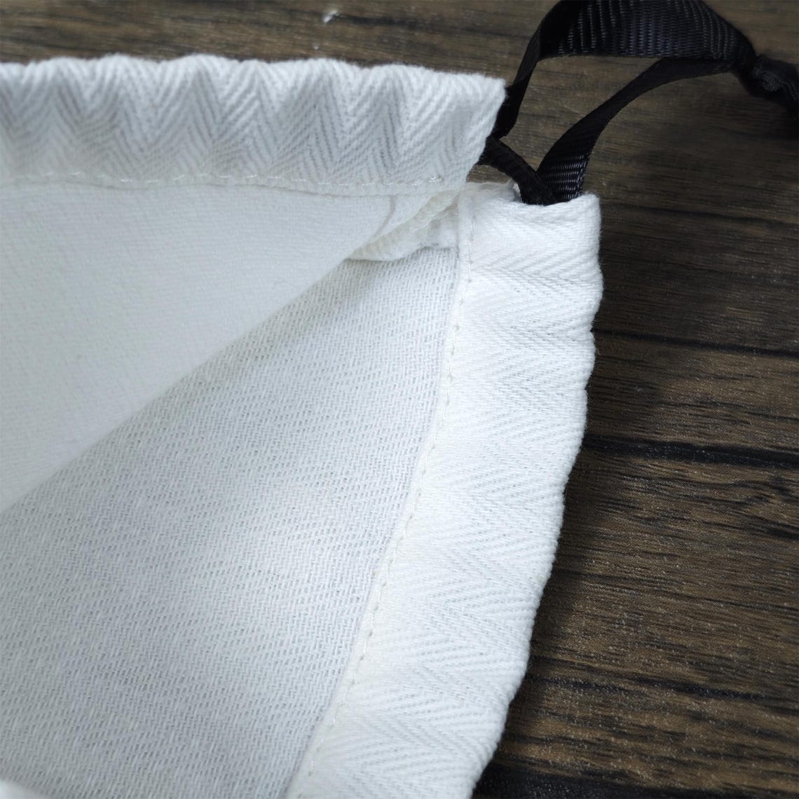 100pcs White Thick Cotton Herringbone Drawstring Pouches With Logo ...